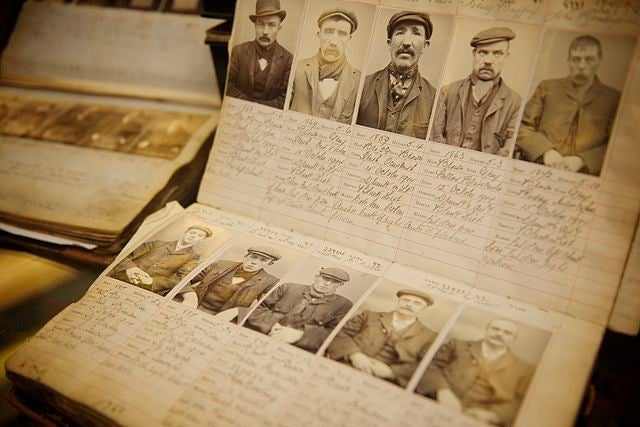 L'histoire vraie derrière… la série "Peaky Blinders"